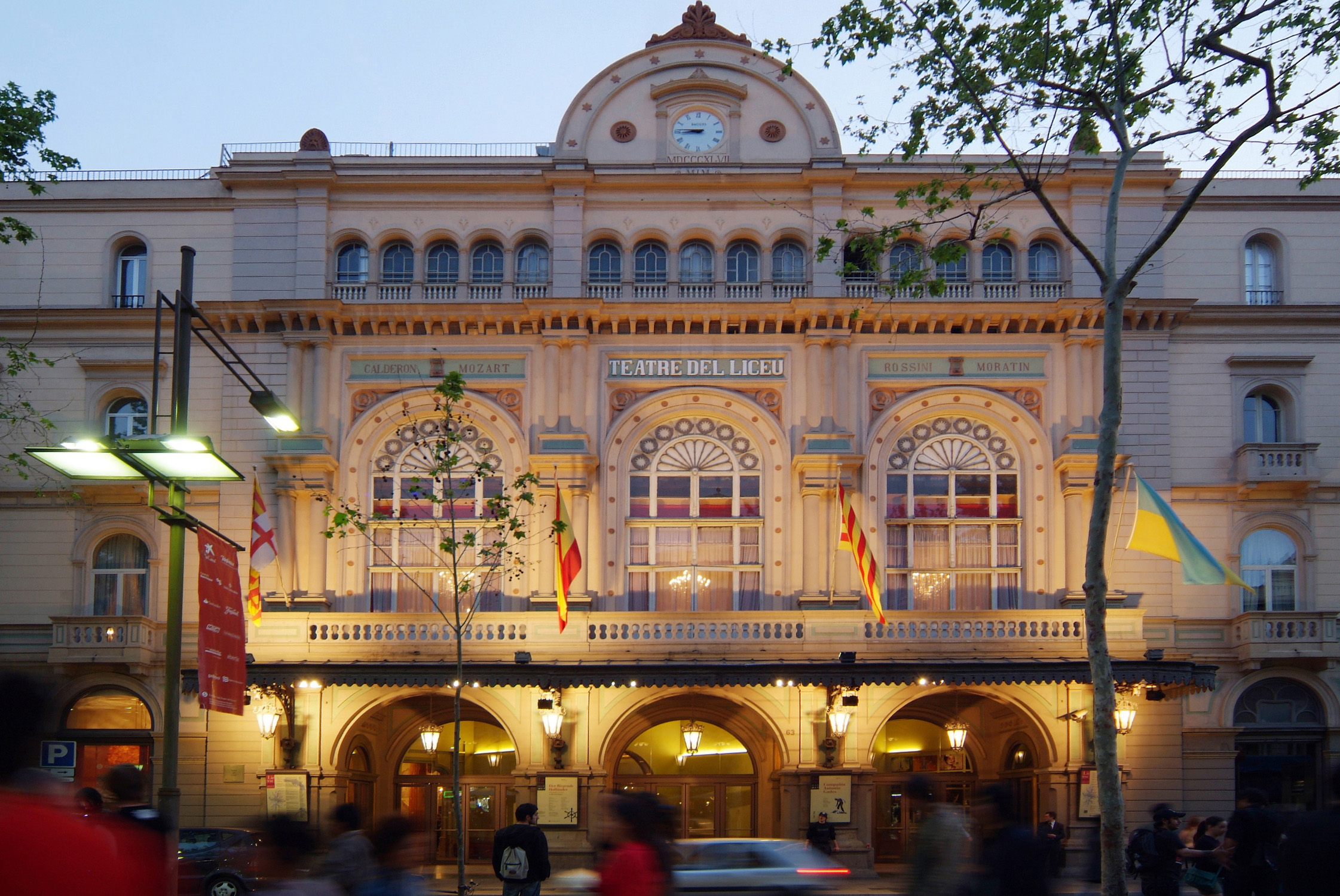 Gran teatre Liceu, the Barcelona opera house | The way to your best stay!