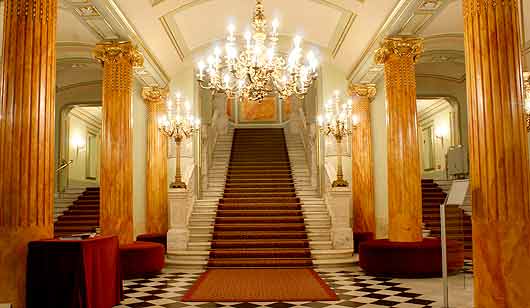 Gran teatre Liceu, the Barcelona opera house | The way to your best stay!