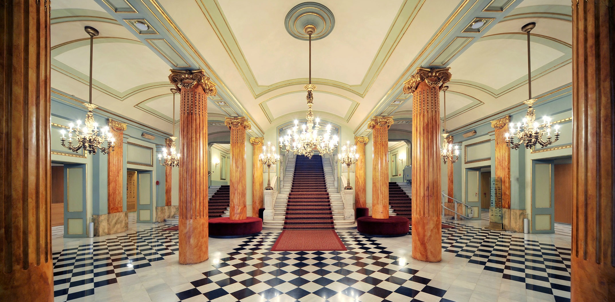 Gran teatre Liceu, the Barcelona opera house | The way to your best stay!